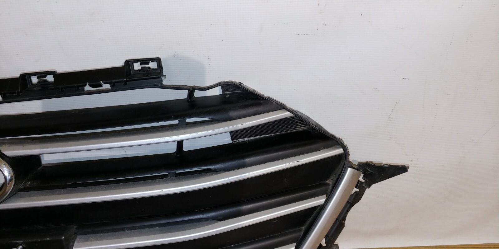 17 18 2017 2018 HYUNDAI ELANTRA GRILL GRILLE OEM 86350-F3000 **FOR ...