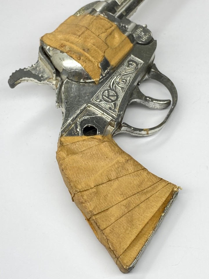 Vintage Roy Rogers Mustang Toy Guns w/ Belt Metal Cap Pistols BROKEN ...