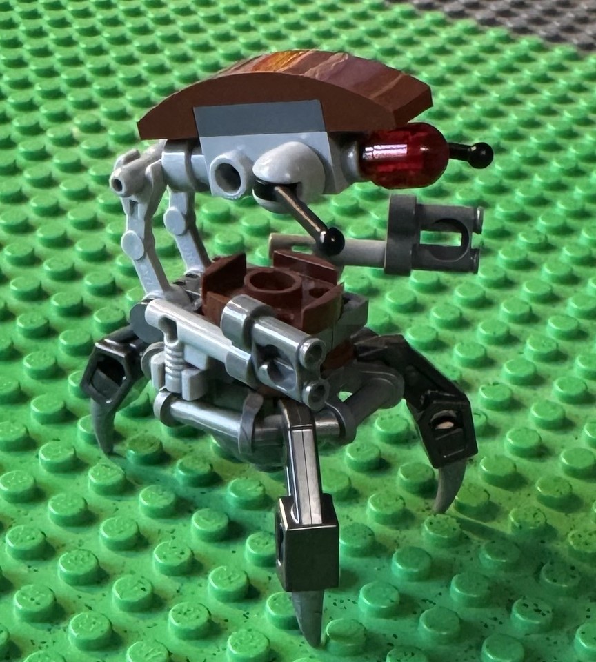 LEGO Star Wars Droideka Destroyer Droid Minifigure NEW 75000 Mini ...