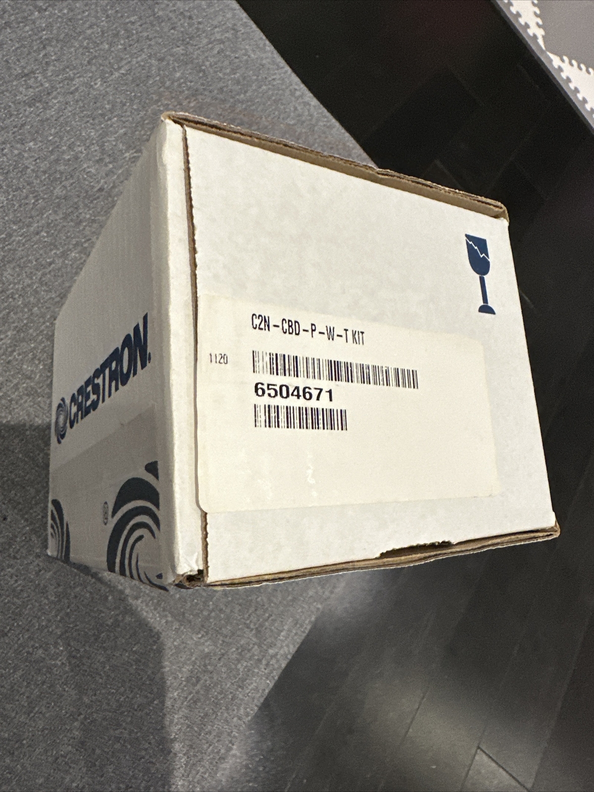 CRESTRON C2N-CBD-P-W-T Kit Cameo Keypad Includes Front Bezel NEW (open ...