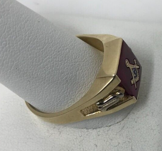 10K Yellow Gold Masonic Freemason Red Stone Ring | eBay