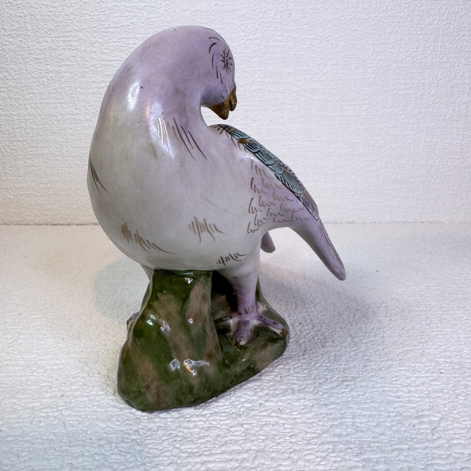 VTG Love Bird Chinese Porcelain Quail/Dove/Pigeon Figurine Gold Trim ...