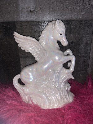 Vintage Pegaus Magical Majestical Clouded Sky ceramic RARE Shelf Figure ...