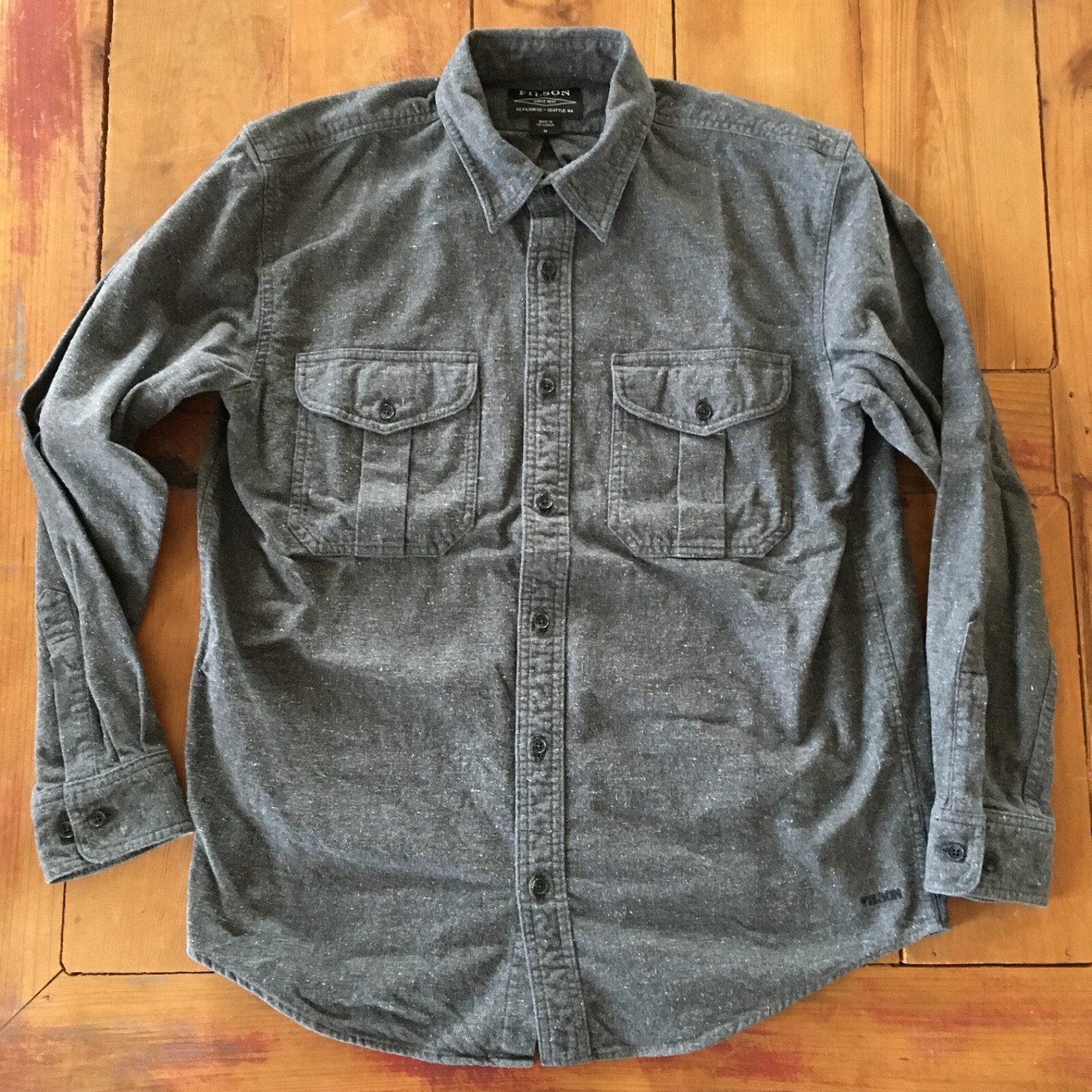 Filson Alaskan Guide Shirt – Dark Heather Flannel, Me… - Gem