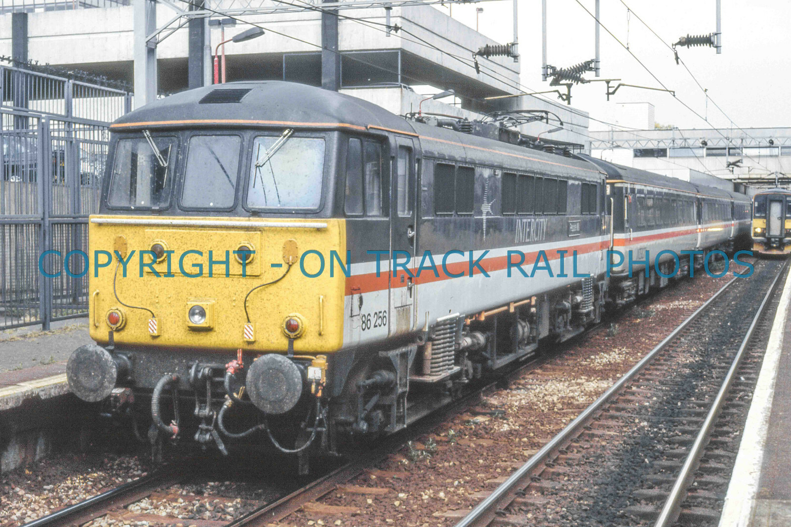 UK RAILWAY PHOTOGRAPH OF CLASS 86 86256. RM86 (376) | eBay