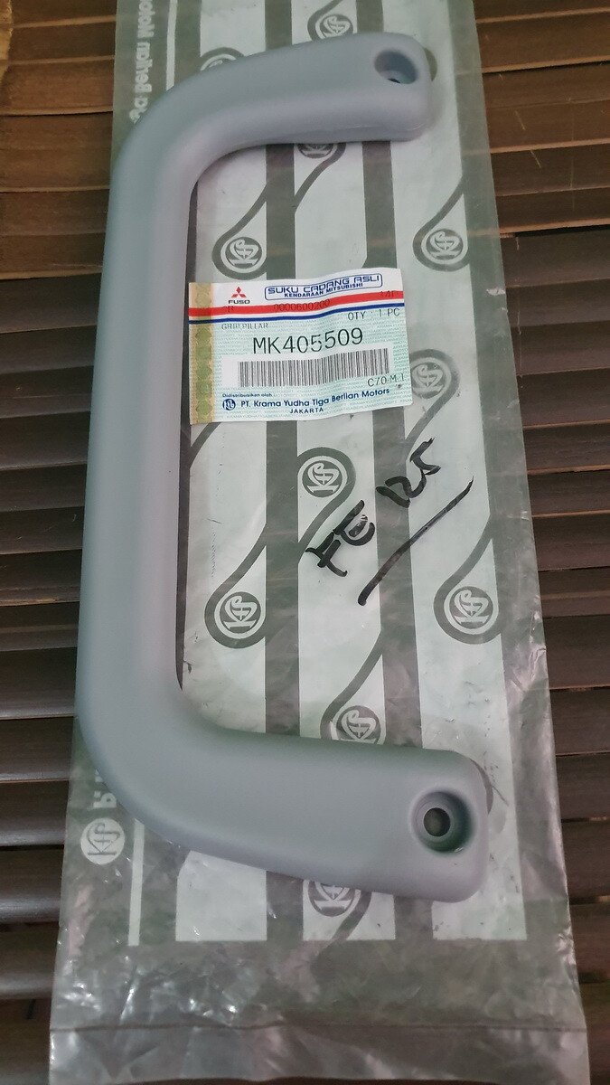 Mitsubishi FUSO Canter Fe125 Fe73 Fe83 Interior Handle Pillar Grip ...