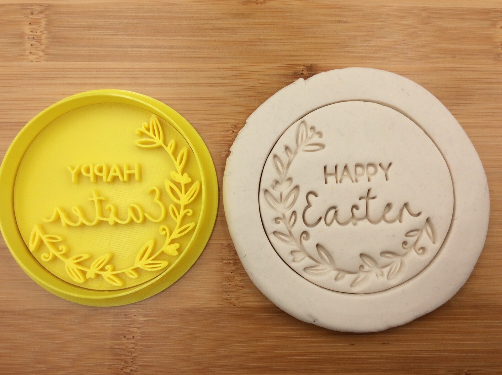 Happy Easter With Wreath Flora Style6 Easter Cookie Stamp Embosser ...