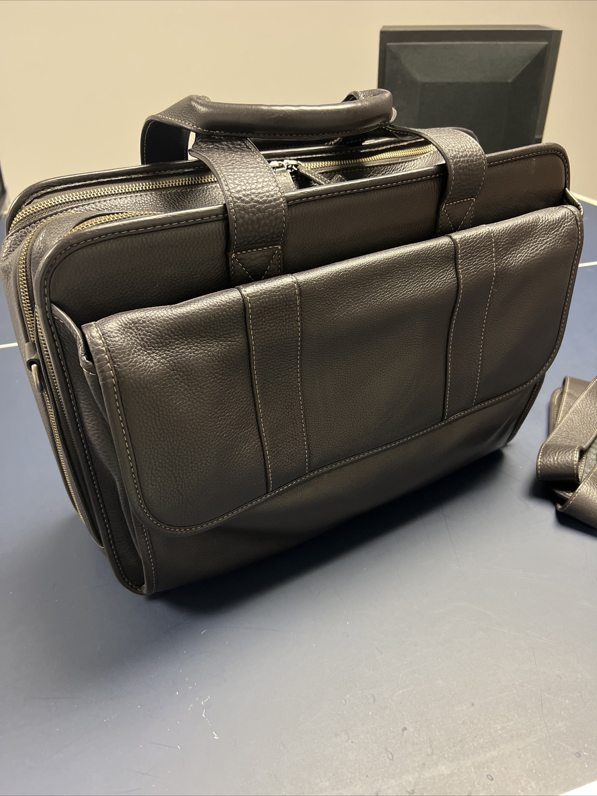 LEVENGER Bomber Jacket Leather Expandable Brief Magnet Closure | eBay