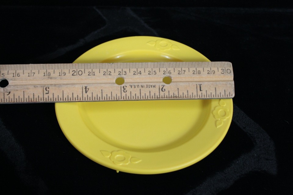 RARE! VINTAGE PLAYSKOOL PRETEND PLAY YELLOW PLASTIC DINNER PLATE | eBay