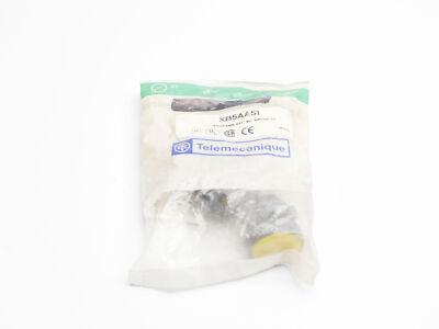 TELEMECANIQUE XB5AA51 NSMP | eBay