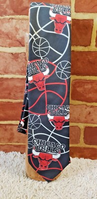 CHICAGO BULLS I LOGO BLACK TAN RED POLY NECKTIE WALLY WEAR 2604 | eBay