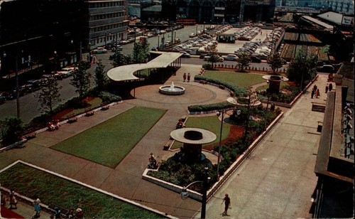Georgia Atlanta Plaza Park fountain aerial view 1940-50s cars ...