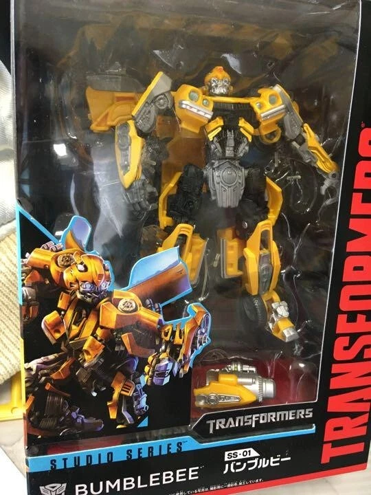 Transformers Generations Studio Series Bumblebee Deluxe, 57% OFF