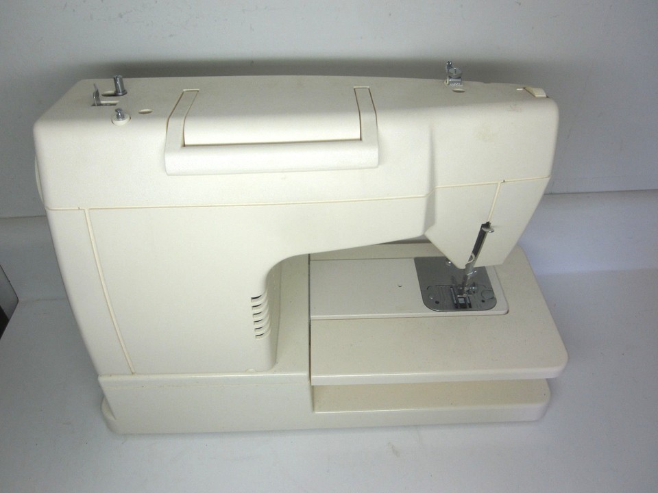 Singer Merritt 5405 Bottom Bobbin Foot Zig Zag Sewing Machine Repair ...