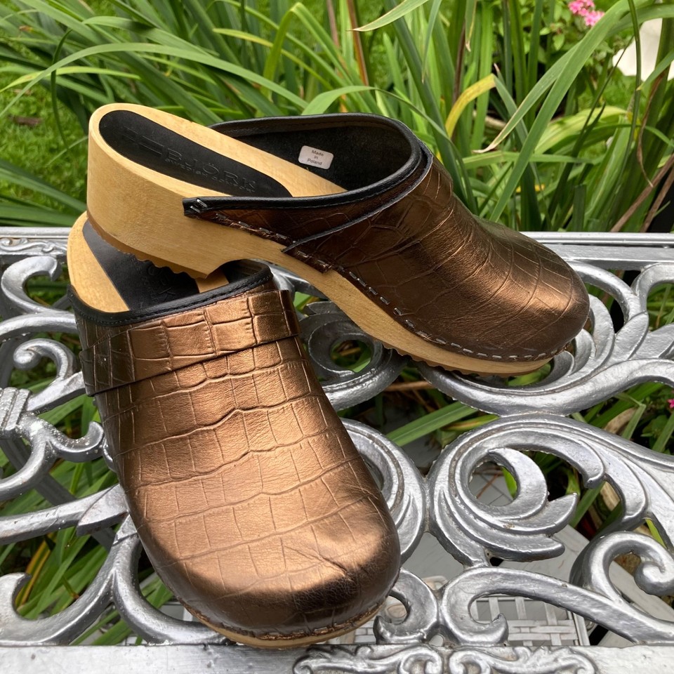 Bjork Swedish comfort copper metallic embossed leather clogs size 40 | eBay