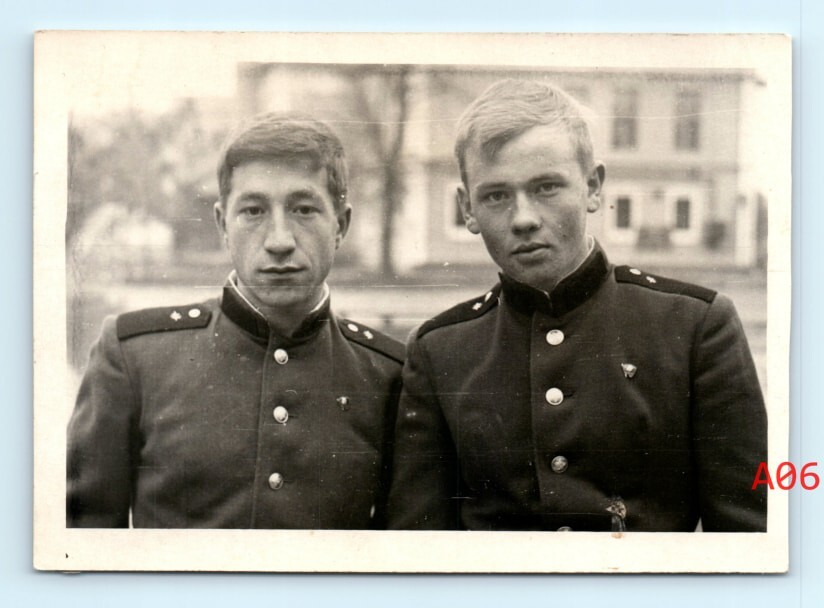 PHOTO Soldiers couple men guys Handsome closeness USSR guy int Soviet ...