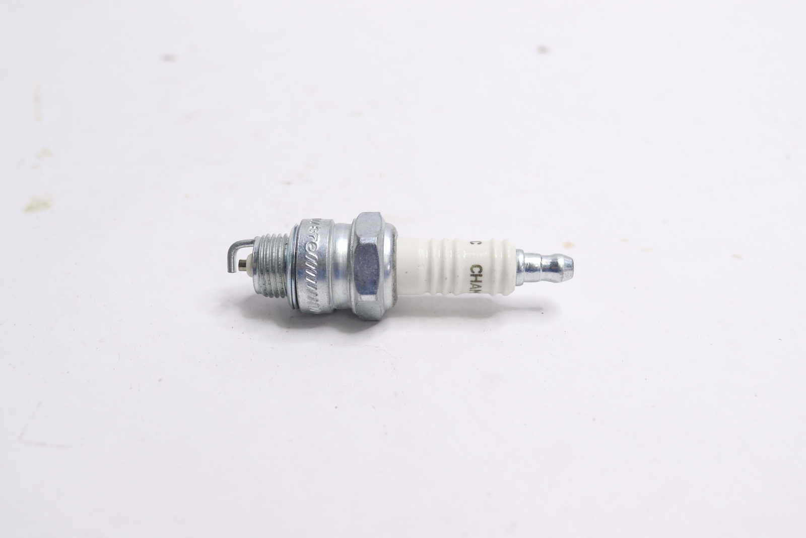 Champion RJ12YC - Alternative spark plugs