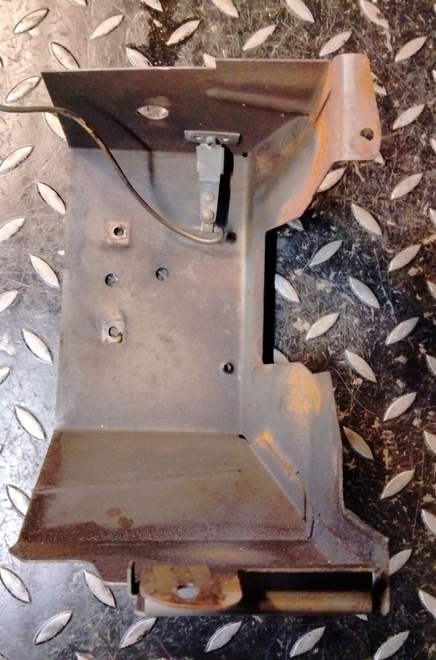 Craftsman II 8HP 26" Track Snowblower TRAC-PLUS GRAY Heater Box ...