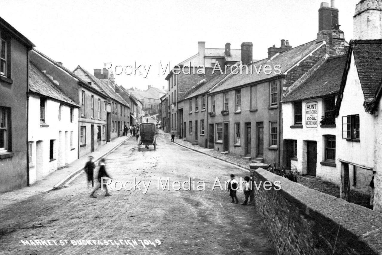Rst-52 Market Street, Buckfastleigh, Devon. Photo | eBay UK