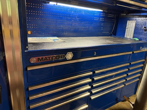 Giant Matco 5S Rolling toolbox With Side Lockers And Light ***NO ...