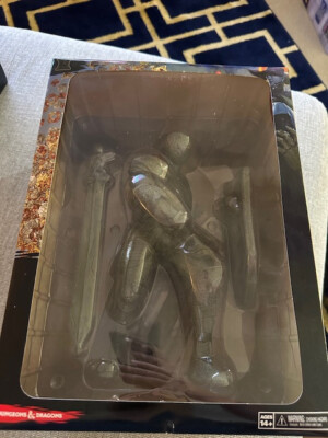 D&D Icons of the Realms walking statue of waterdeep Colossal Mini RARE ...