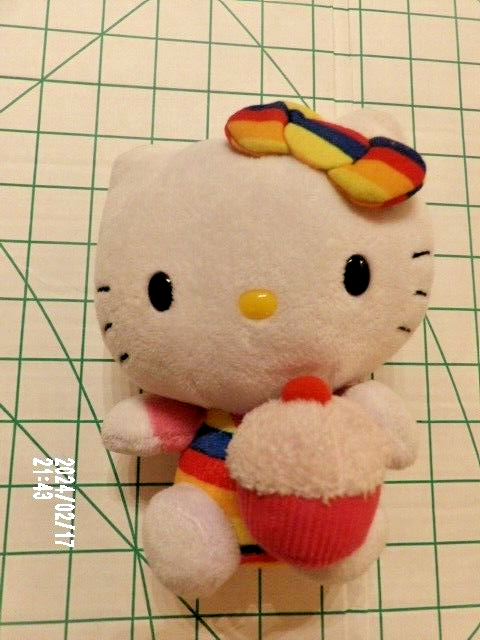 Ty Hello Kitty Beanie Baby Sanrio Striped Outfit, Cup Cake Stuffed Doll ...
