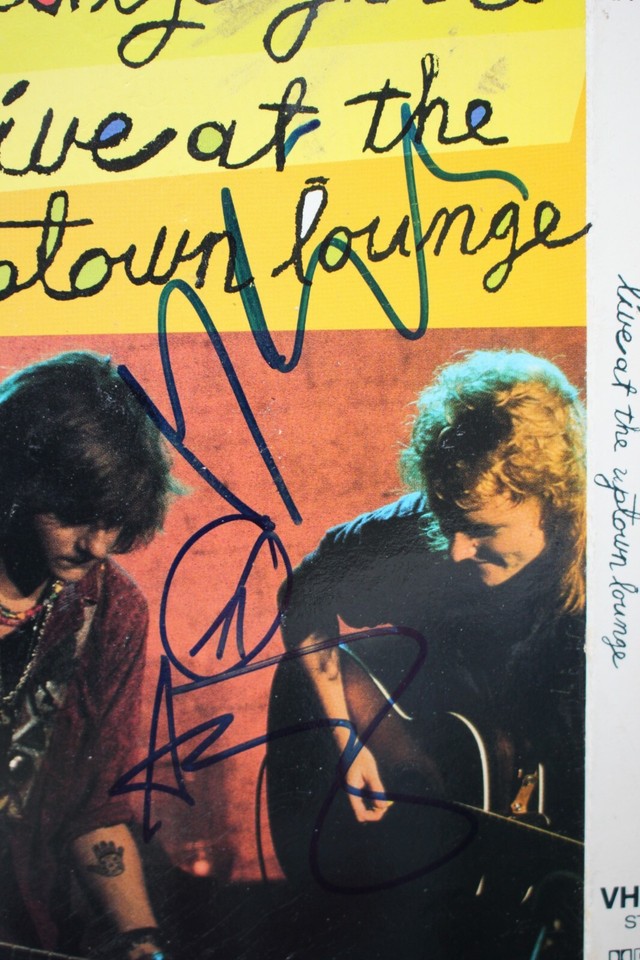 Autographed Hand Signed INDIGO GIRLS VHS Jacket Cover Live At The ...