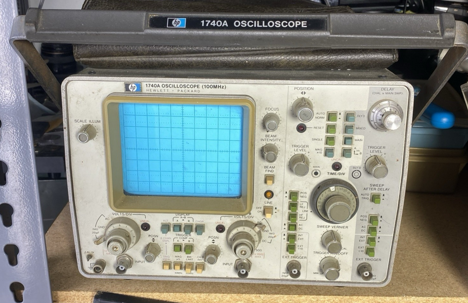 Hewlett Packard HP Model 1740A 100 MHz 2 Channel Oscilloscope FOR PARTS ...