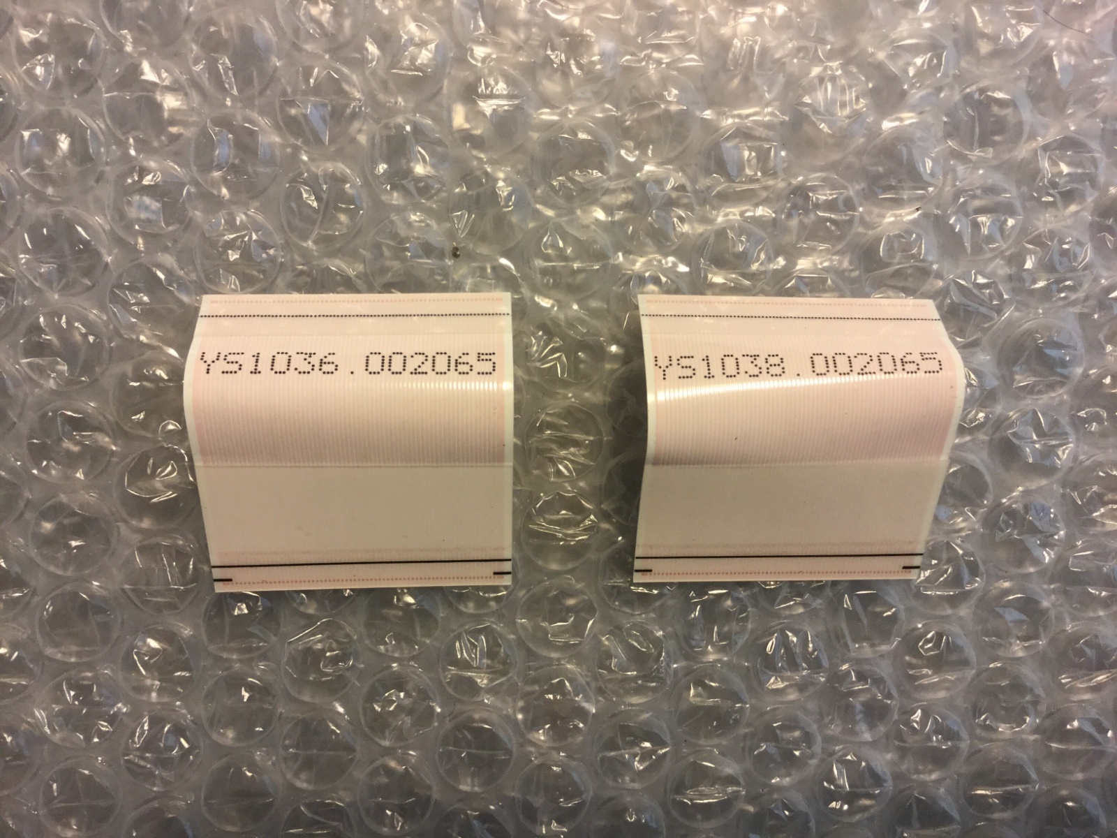 DGM LTV-3289WH 32" TV SCREEN PANEL RIBBON CONNECTORS YS1038 002065 | eBay