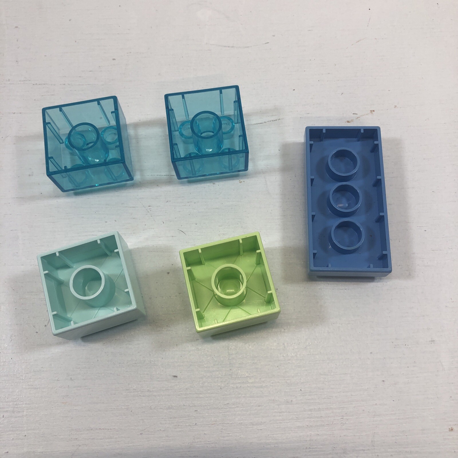 Lego Duplo Lot of 5 Clear Translucent Blue Ice Brick Blocks + Green | eBay