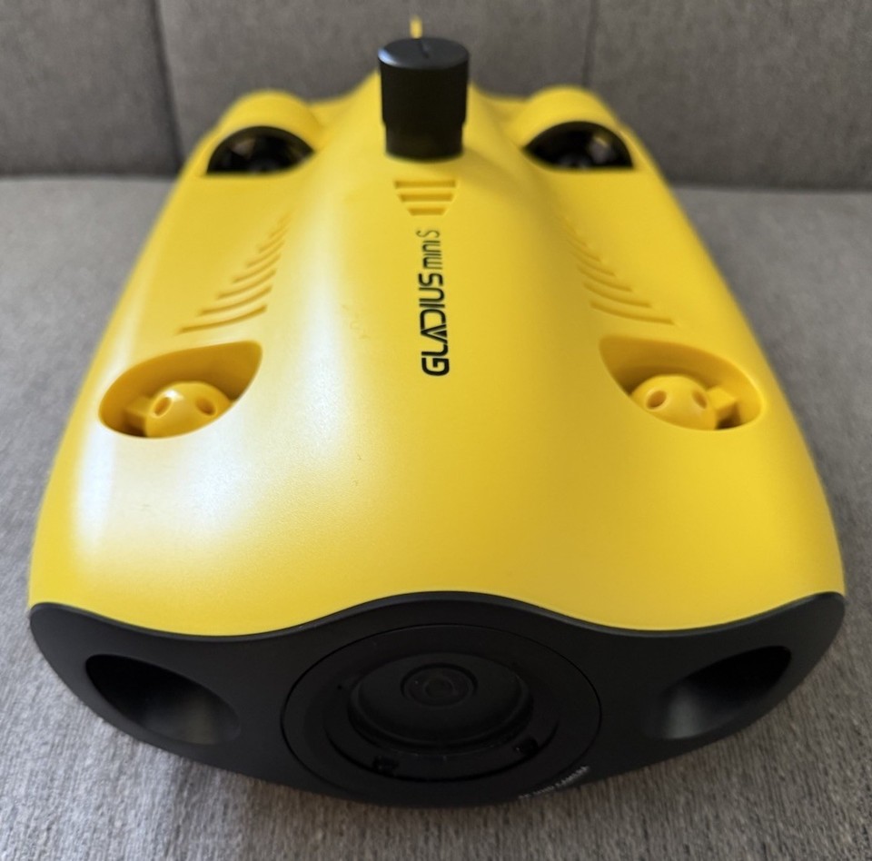 Chasing Gladius Mini S Underwater Drone ROV - 200M FlashPack Bundle ...