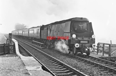 PHOTO SR BATTLE OF BRITAIN CLASS LOCO NO 34057 BINCOMBE 1966 | eBay UK