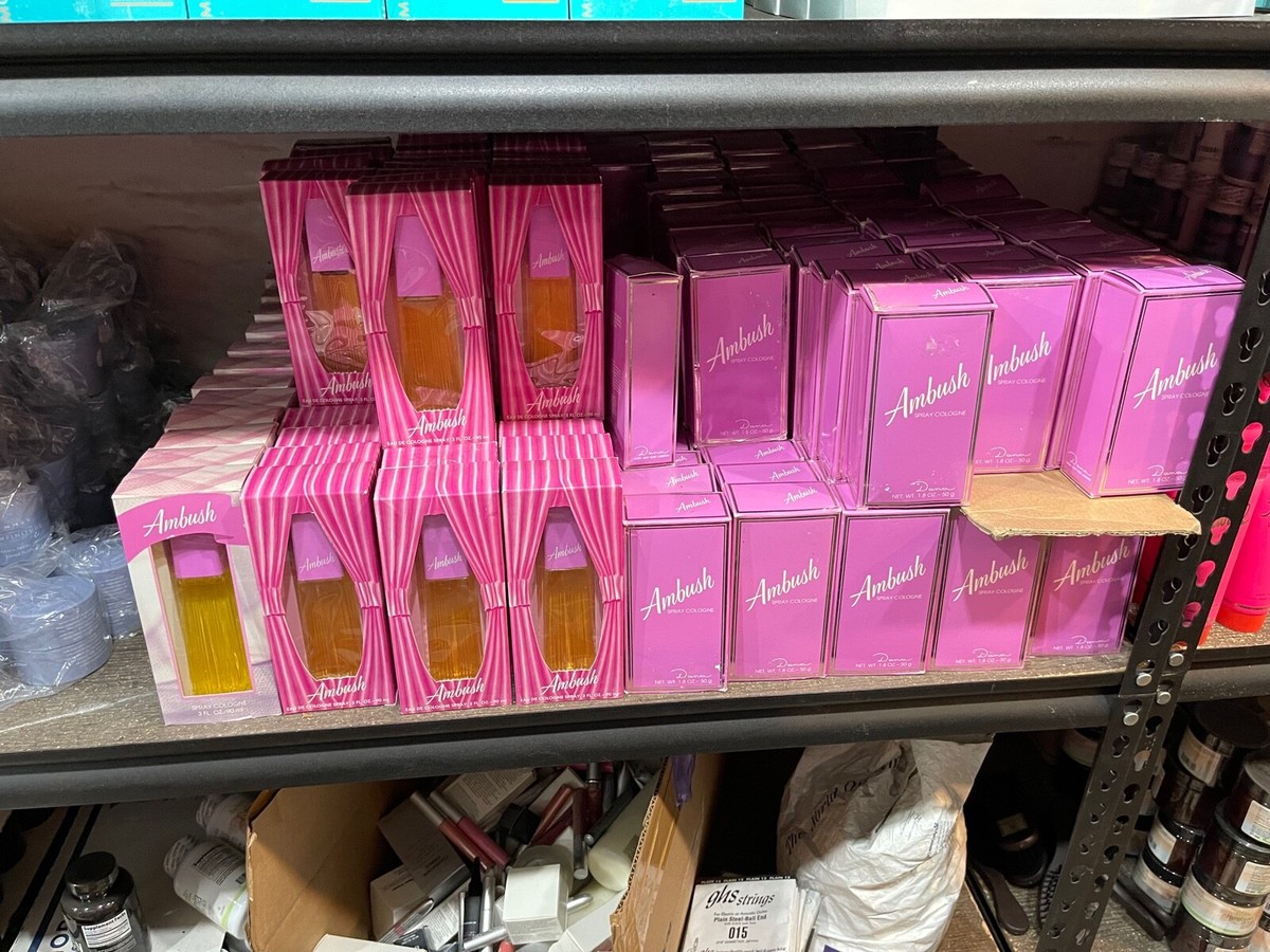 Liquidation Makeup Lots | Saubhaya Makeup