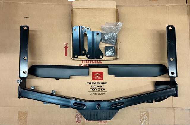 OEM Toyota 2014-2019 Highlander Tow Hitch Pt228-48174 for sale online ...