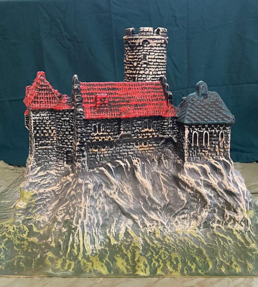 Vintage Hausser Elastolin Hand-Painted Medieval Drawbridge Castle Toy ...