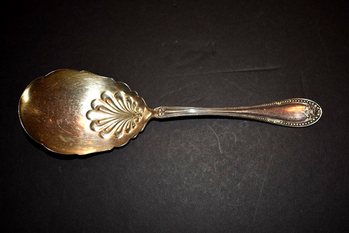 R. Wallace STUART Silver Plate Berry/Casserole Beaded Serving Spoon | eBay