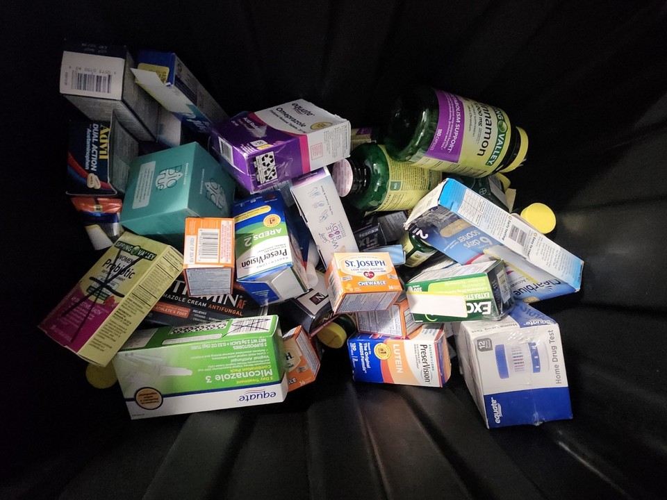 Wholesale Liquidation 30 pieces HBA Products of Walmart, CVS. "READ ...