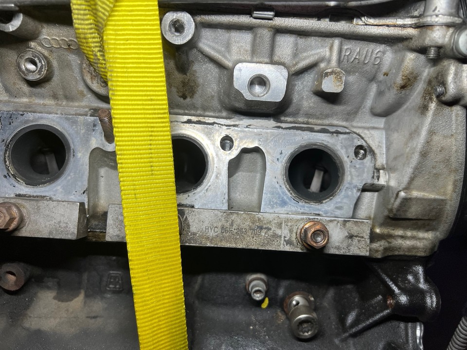 2009-2012 VW Audi 2.0T CCT Engine | 82K | Golf GTI Jetta Passat Eos ...