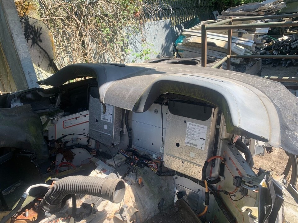 Aston Martin Vantage Tonneau Cover Parts Clam Shell | eBay UK