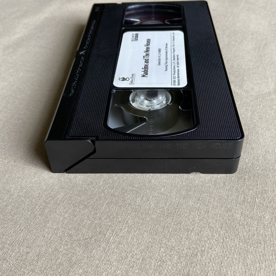 Madeline & the New House (VHS 1993 Ep. 4) DIC Animation TV Series ...