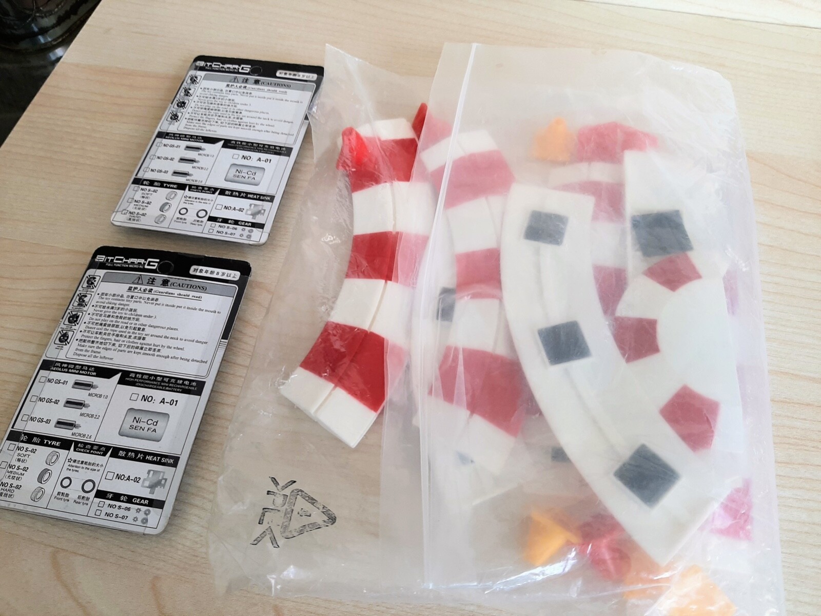 R/C Lot, Bit Char-G, Choro-Q, Microsizers, Takara, parts, tires, track ...