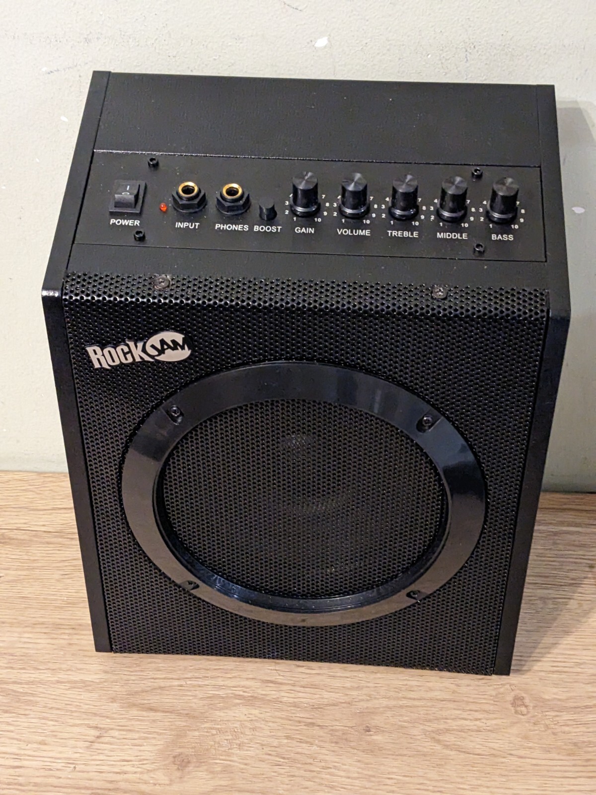 RockJam RJ20WAR2 electric guitar amplifier 20-watt amp headphone output ...