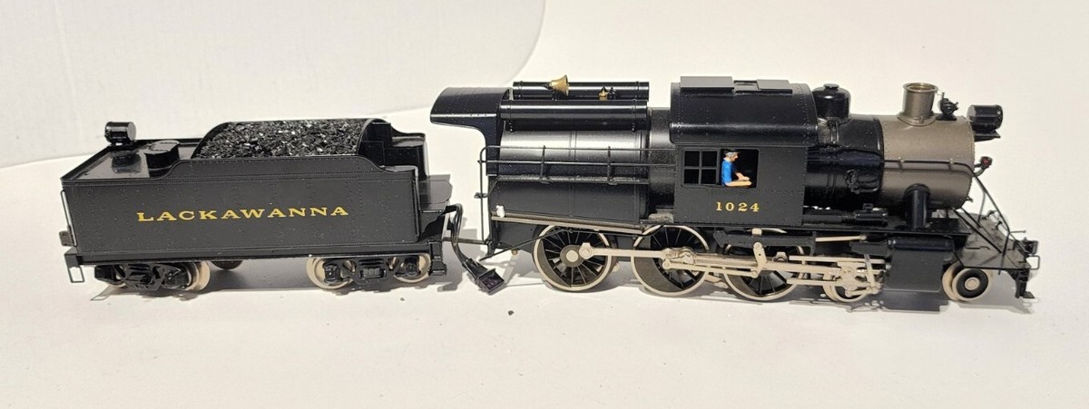 Lionel Camelback Locomotive