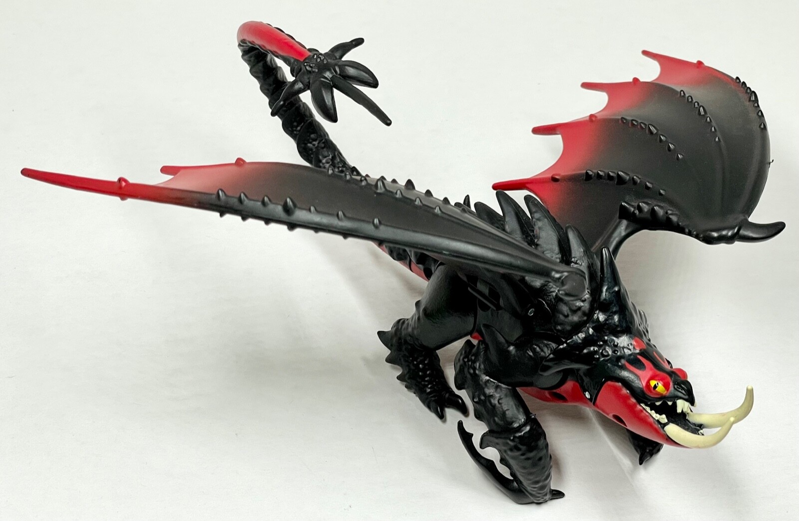 Death Gripper - How to Train Your Dragon Figure - The Hidden World 2018 ...