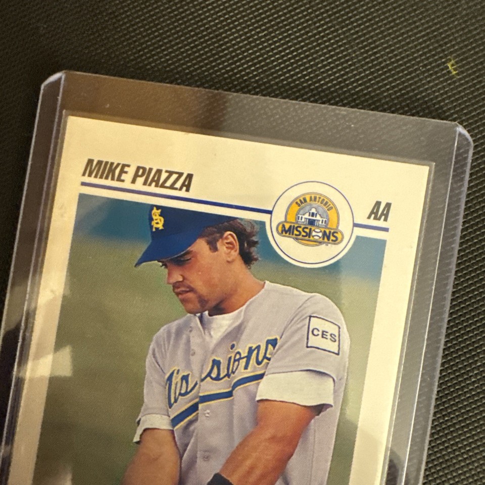 1992 SkyBox Pre-Rookie - AA Packs Mike Piazza #251 (RC) | eBay