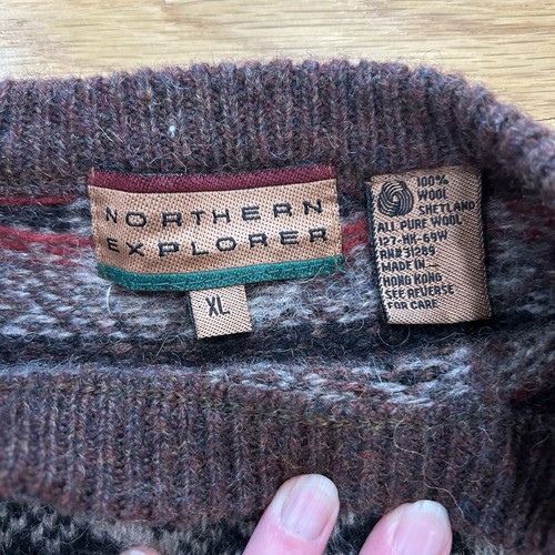 VINTAGE NORTHERN EXPLORERS Burgundy Black Color 100% SHETLAND WOOL ...