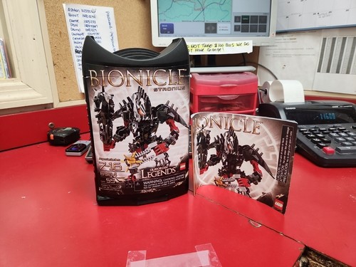 LEGO Bionicle Glatorian Legends: 8984: Stronius in Box Complete | eBay