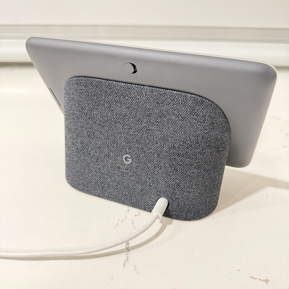 MINT! Google Nest Hub GUIK2 Smart Display 7in | eBay