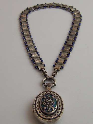 STUNNING HEAVY SILVER CHAIN & LOCKET WITH ENAMEL JEWELLING TO CHAIN ...