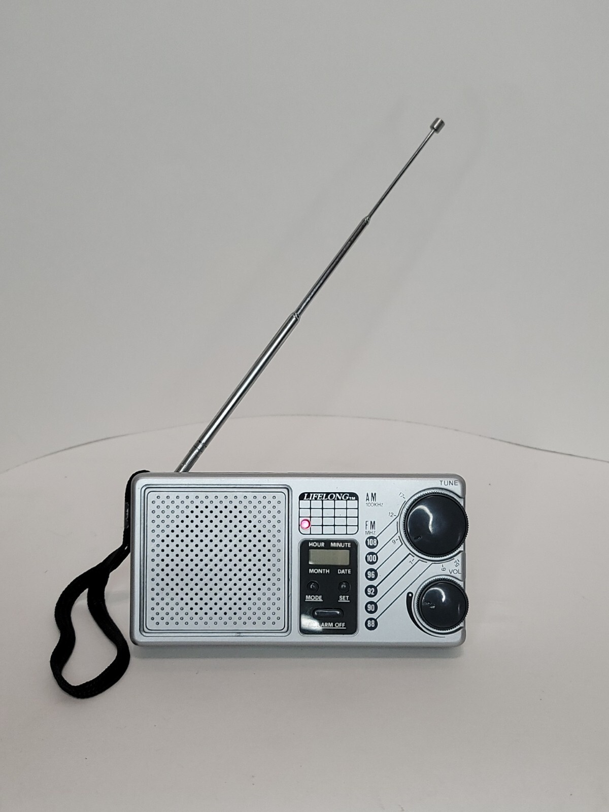 Lifelong AM / FM Radio Alarm Clock Model 845 LCD ALARM Function ...